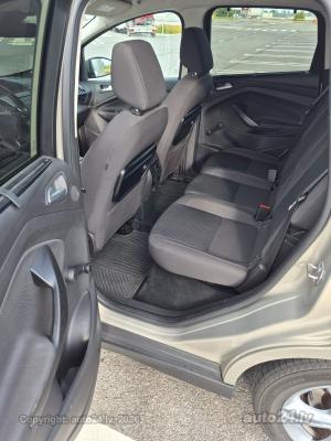 Pelēks Ford C-Max 2017 Tallina, ar dzinēja tilpumu 1.00 L un nobraukumu 177 tūkst. km par 6000 €, foto 11 vietnē AUTOMOTO.COM.LV