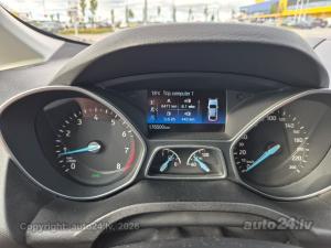 Pelēks Ford C-Max 2017 Tallina, ar dzinēja tilpumu 1.00 L un nobraukumu 177 tūkst. km par 6000 €, foto 12 vietnē AUTOMOTO.COM.LV