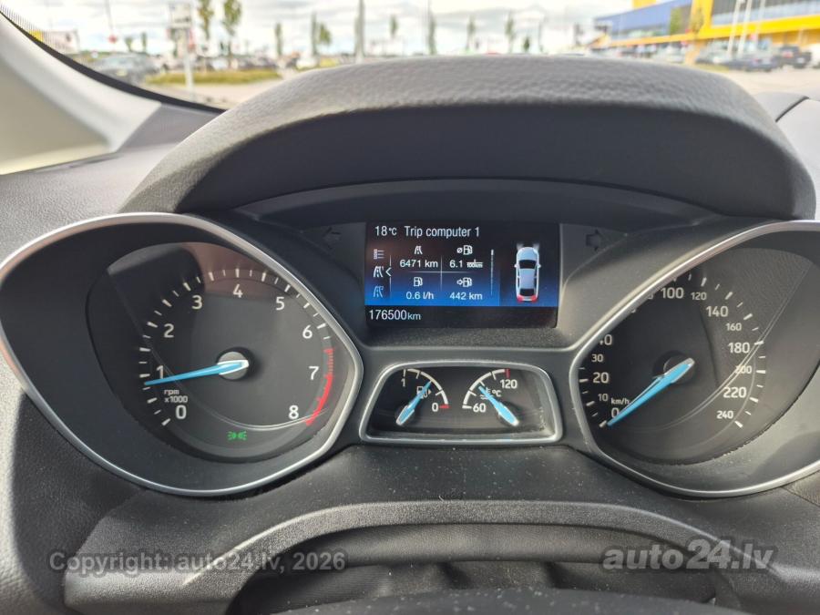 Pelēks Ford C-Max 2017 Tallina, ar dzinēja tilpumu 1.00 L un nobraukumu 177 tūkst. km par 6000 €, foto 12 vietnē AUTOMOTO.COM.LV