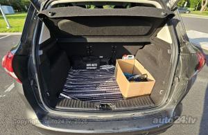 Pelēks Ford C-Max 2019 Pērnava, ar dzinēja tilpumu 1.50 L un nobraukumu 70 tūkst. km par 11500 €, foto 10 vietnē AUTOMOTO.COM.LV