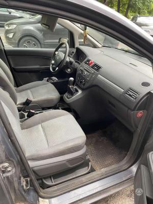 Pelēks Ford C-Max 2003 Viļņa, ar dzinēja tilpumu 2.00 L un nobraukumu 336 tūkst. km par 500 €, foto 7 vietnē AUTOMOTO.COM.LV