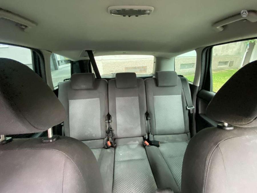 Pelēks Ford C-Max 2003 Viļņa, ar dzinēja tilpumu 2.00 L un nobraukumu 336 tūkst. km par 500 €, foto 8 vietnē AUTOMOTO.COM.LV