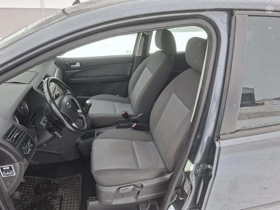 Pelēks Ford C-Max 2004 Šauļi, ar dzinēja tilpumu 1.60 L un nobraukumu 300 tūkst. km par 1350 €, foto 5 vietnē AUTOMOTO.COM.LV
