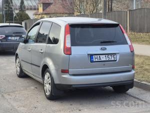 Grey Ford C-Max 2004 in Riga, with an engine capacity of 1.60 L and mileage of 290 thousand km for 950 €, photo 5 on AUTOMOTO.COM.LV