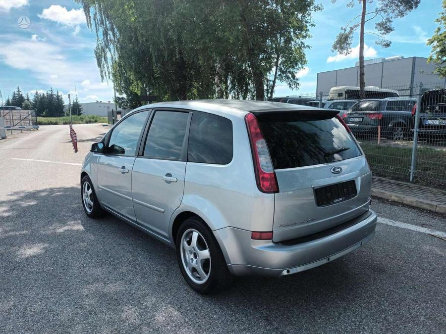 Grey Ford C-Max 2004 in Marijampole, with an engine capacity of 2.00 L and mileage of 284 thousand km for 1799 €, photo 6 on AUTOMOTO.COM.LV