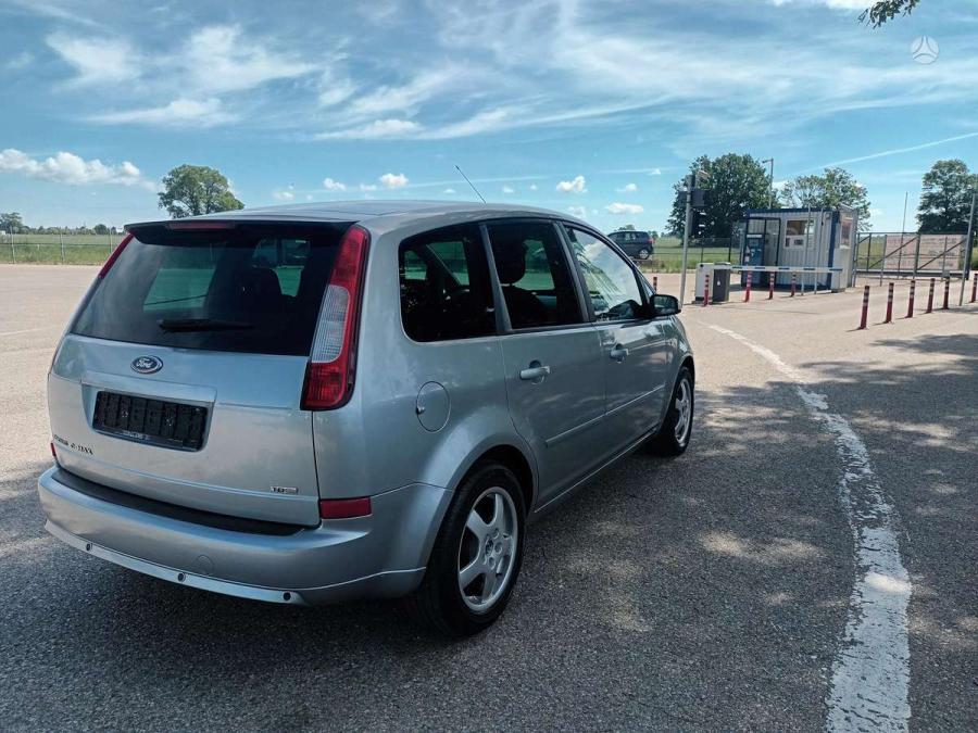 Grey Ford C-Max 2004 in Marijampole, with an engine capacity of 2.00 L and mileage of 284 thousand km for 1799 €, photo 9 on AUTOMOTO.COM.LV