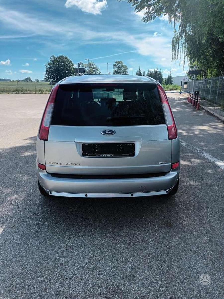 Grey Ford C-Max 2004 in Marijampole, with an engine capacity of 2.00 L and mileage of 284 thousand km for 1799 €, photo 10 on AUTOMOTO.COM.LV
