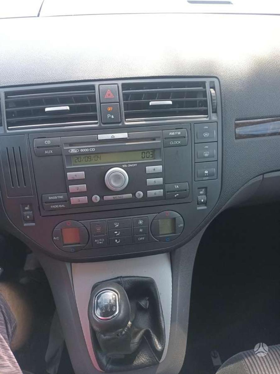 Grey Ford C-Max 2004 in Marijampole, with an engine capacity of 2.00 L and mileage of 284 thousand km for 1799 €, photo 14 on AUTOMOTO.COM.LV