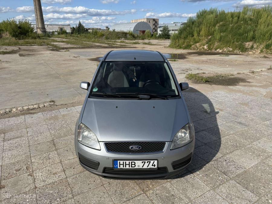 Grey Ford C-Max 2004 in Panevezys, with an engine capacity of 2.00 L and mileage of 365 thousand km for 950 €, photo 1 on AUTOMOTO.COM.LV