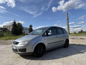 Grey Ford C-Max 2004 in Panevezys, with an engine capacity of 2.00 L and mileage of 365 thousand km for 950 €, photo 3 on AUTOMOTO.COM.LV