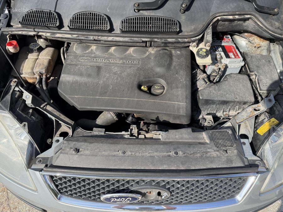 Grey Ford C-Max 2004 in Panevezys, with an engine capacity of 2.00 L and mileage of 365 thousand km for 950 €, photo 18 on AUTOMOTO.COM.LV