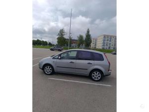 Pelēks Ford C-Max 2004 Šauļi, ar dzinēja tilpumu 1.80 L un nobraukumu 177 tūkst. km par 1300 €, foto 4 vietnē AUTOMOTO.COM.LV