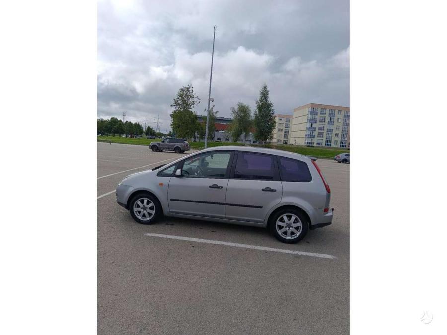 Pelēks Ford C-Max 2004 Šauļi, ar dzinēja tilpumu 1.80 L un nobraukumu 177 tūkst. km par 1300 €, foto 4 vietnē AUTOMOTO.COM.LV