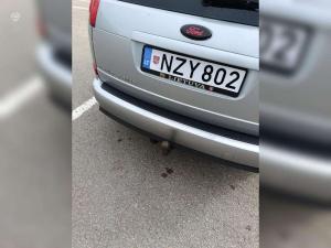 Pelēks Ford C-Max 2004 Šauļi, ar dzinēja tilpumu 1.80 L un nobraukumu 177 tūkst. km par 1300 €, foto 8 vietnē AUTOMOTO.COM.LV