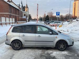 Pelēks Ford C-Max 2005 Klaipėda, ar dzinēja tilpumu 1.56 L un nobraukumu 299 tūkst. km par 1250 €, foto 4 vietnē AUTOMOTO.COM.LV