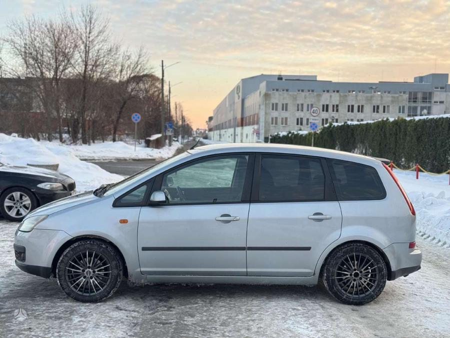Pelēks Ford C-Max 2005 Klaipėda, ar dzinēja tilpumu 1.56 L un nobraukumu 299 tūkst. km par 1250 €, foto 5 vietnē AUTOMOTO.COM.LV