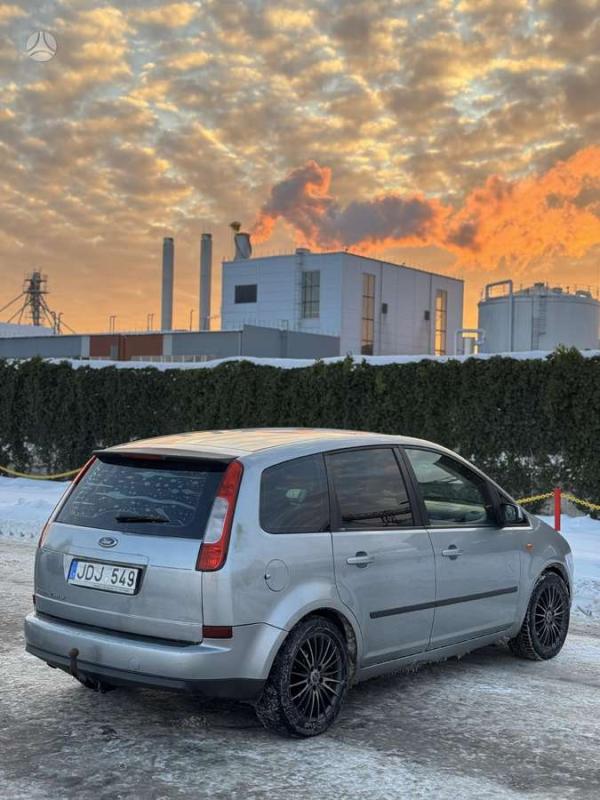 Pelēks Ford C-Max 2005 Klaipėda, ar dzinēja tilpumu 1.56 L un nobraukumu 299 tūkst. km par 1250 €, foto 8 vietnē AUTOMOTO.COM.LV