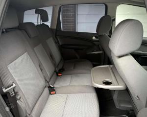 Grey Ford C-Max 2005 in Vilnius, with an engine capacity of 2.00 L and mileage of 356 thousand km for 1330 €, photo 12 on AUTOMOTO.COM.LV