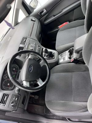 Pelēks Ford C-Max 2005 Jonava, ar dzinēja tilpumu 1.60 L un nobraukumu 226 tūkst. km par 1500 €, foto 7 vietnē AUTOMOTO.COM.LV
