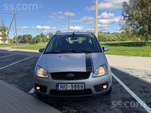 Grey Ford C-Max 2005 in Ventspils, with an engine capacity of 1.60 L and mileage of 237 thousand km for 1250 €, photo  on AUTOMOTO.COM.LV