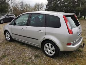 Pelēks Ford C-Max 2006 Kuldīga, ar dzinēja tilpumu 2.00 L un nobraukumu 230 tūkst. km par 2250 €, foto 5 vietnē AUTOMOTO.COM.LV