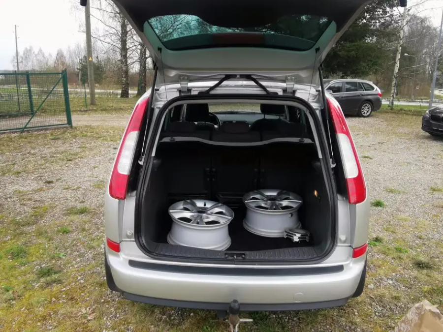 Pelēks Ford C-Max 2006 Kuldīga, ar dzinēja tilpumu 2.00 L un nobraukumu 230 tūkst. km par 2250 €, foto 15 vietnē AUTOMOTO.COM.LV