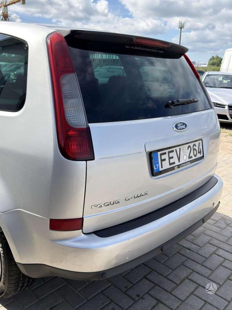 Grey Ford C-Max 2006 in Vilnius, with an engine capacity of 1.60 L and mileage of 264 thousand km for 1350 €, photo 8 on AUTOMOTO.COM.LV
