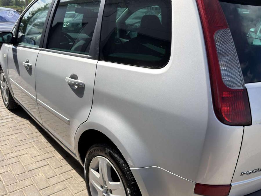 Grey Ford C-Max 2006 in Vilnius, with an engine capacity of 1.60 L and mileage of 264 thousand km for 1350 €, photo 10 on AUTOMOTO.COM.LV