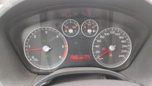 Pelēks Ford C-Max 2007 Marijampole, ar dzinēja tilpumu 1.60 L un nobraukumu 379 tūkst. km par 1500 €, foto 11 vietnē AUTOMOTO.COM.LV
