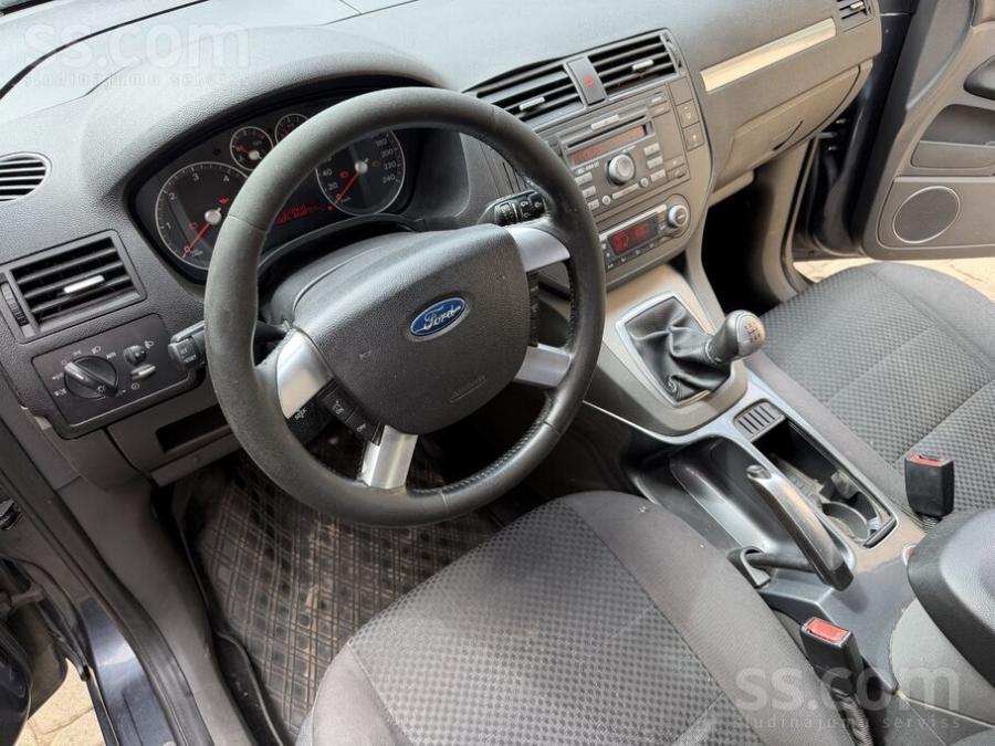 Grey Ford C-Max 2007 in Riga, with an engine capacity of 1.80 L and mileage of 253 thousand km for 950 €, photo 16 on AUTOMOTO.COM.LV