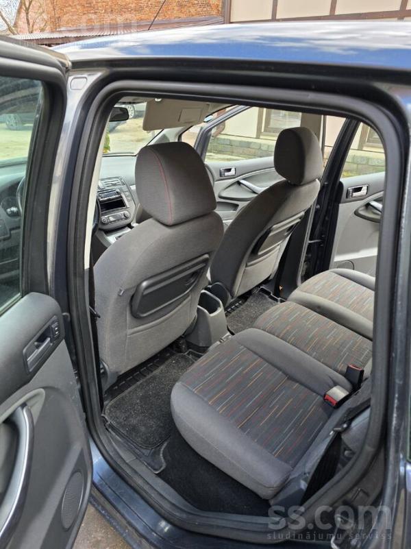 Pelēks Ford C-Max 2007 Daugavpils, ar dzinēja tilpumu 1.60 L un nobraukumu 250 tūkst. km par 1200 €, foto 11 vietnē AUTOMOTO.COM.LV