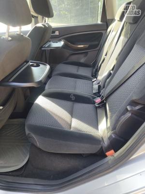 Pelēks Ford C-Max 2007 Jurbarkas, ar dzinēja tilpumu 1.80 L un nobraukumu 311 tūkst. km par 2199 €, foto 4 vietnē AUTOMOTO.COM.LV