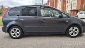 Pelēks Ford C-Max 2008 Daugavpils, ar dzinēja tilpumu 1.80 L un nobraukumu 221 tūkst. km par 1750 €, foto 4 vietnē AUTOMOTO.COM.LV