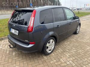 Pelēks Ford C-Max 2008 Rīga, ar dzinēja tilpumu 1.80 L un nobraukumu 272 tūkst. km par 2400 €, foto 4 vietnē AUTOMOTO.COM.LV