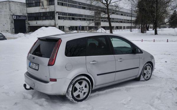 Grey Ford C-Max 2008 in Kaunas, with an engine capacity of 1.56 L and mileage of 400 thousand km for 1150 €, photo 6 on AUTOMOTO.COM.LV