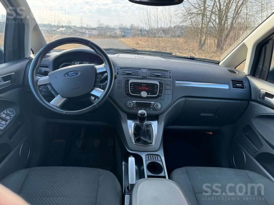 Grey Ford C-Max 2008 in Riga, with an engine capacity of 1.80 L and mileage of 289 thousand km for 2300 €, photo 7 on AUTOMOTO.COM.LV