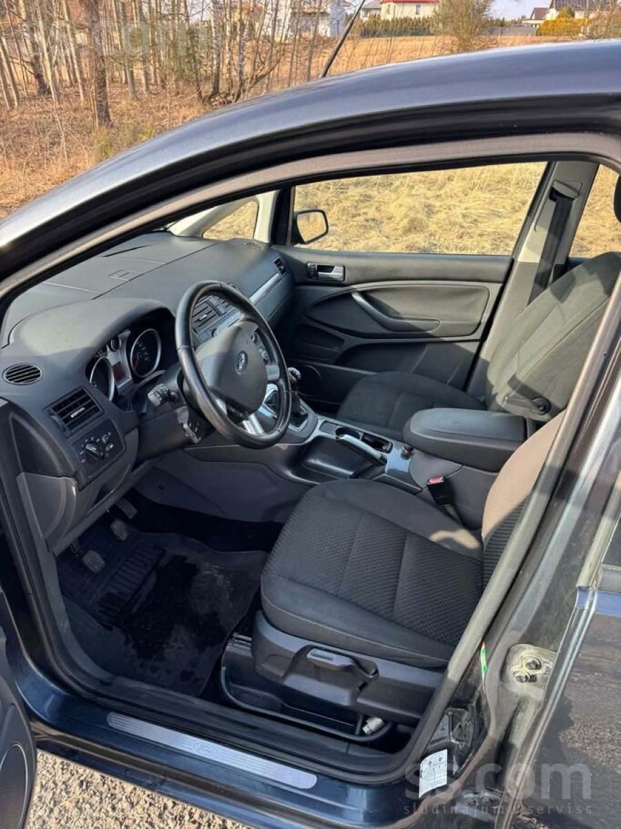 Grey Ford C-Max 2008 in Riga, with an engine capacity of 1.80 L and mileage of 289 thousand km for 2300 €, photo 9 on AUTOMOTO.COM.LV