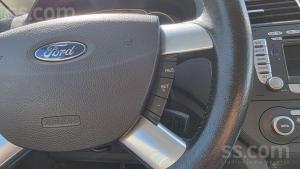 Grey Ford C-Max 2008 in Limbazi, with an engine capacity of 1.80 L and mileage of 208 thousand km for 3950 €, photo 16 on AUTOMOTO.COM.LV