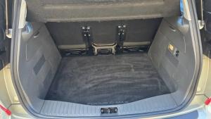 Grey Ford C-Max 2008 in Riga, with an engine capacity of 1.80 L and mileage of 208 thousand km for 3950 €, photo 20 on AUTOMOTO.COM.LV