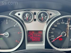 Pelēks Ford C-Max 2008 Rīga, ar dzinēja tilpumu 1.80 L un nobraukumu 290 tūkst. km par 2550 €, foto 7 vietnē AUTOMOTO.COM.LV