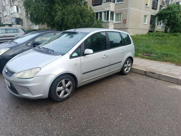 Grey Ford C-Max 2008 in Vilnius, with an engine capacity of 1.56 L and mileage of 331 thousand km for 1200 €, photo 2 on AUTOMOTO.COM.LV