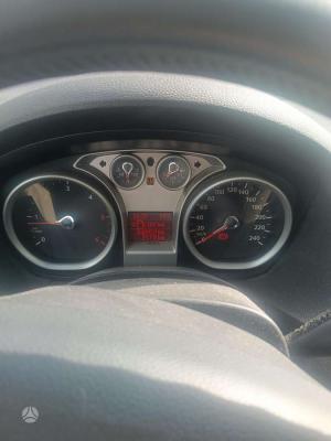 Grey Ford C-Max 2008 in Vilnius, with an engine capacity of 1.56 L and mileage of 331 thousand km for 1200 €, photo 11 on AUTOMOTO.COM.LV