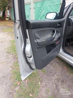Grey Ford C-Max 2008 in Radviliskis, with an engine capacity of 1.80 L and mileage of 281 thousand km for 1150 €, photo 11 on AUTOMOTO.COM.LV