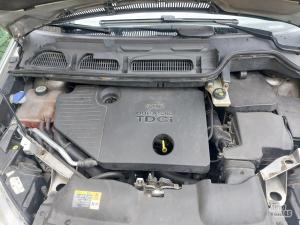Grey Ford C-Max 2008 in Radviliskis, with an engine capacity of 1.80 L and mileage of 281 thousand km for 1150 €, photo 23 on AUTOMOTO.COM.LV
