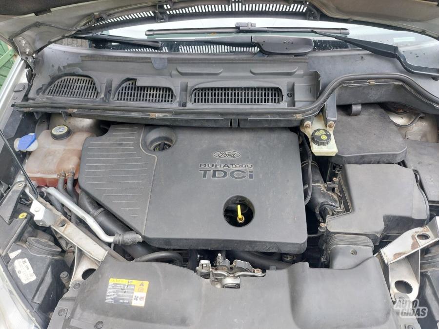 Grey Ford C-Max 2008 in Radviliskis, with an engine capacity of 1.80 L and mileage of 281 thousand km for 1150 €, photo 23 on AUTOMOTO.COM.LV