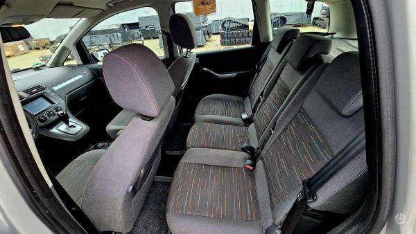 Pelēks Ford C-Max 2008 Viļņa, ar dzinēja tilpumu 2.00 L un nobraukumu 327 tūkst. km par 1800 €, foto 6 vietnē AUTOMOTO.COM.LV