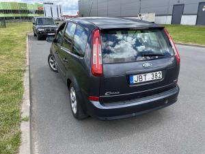 Grey Ford C-Max 2009 in Vilnius, with an engine capacity of 1.56 L and mileage of 305 thousand km for 1300 €, photo 6 on AUTOMOTO.COM.LV