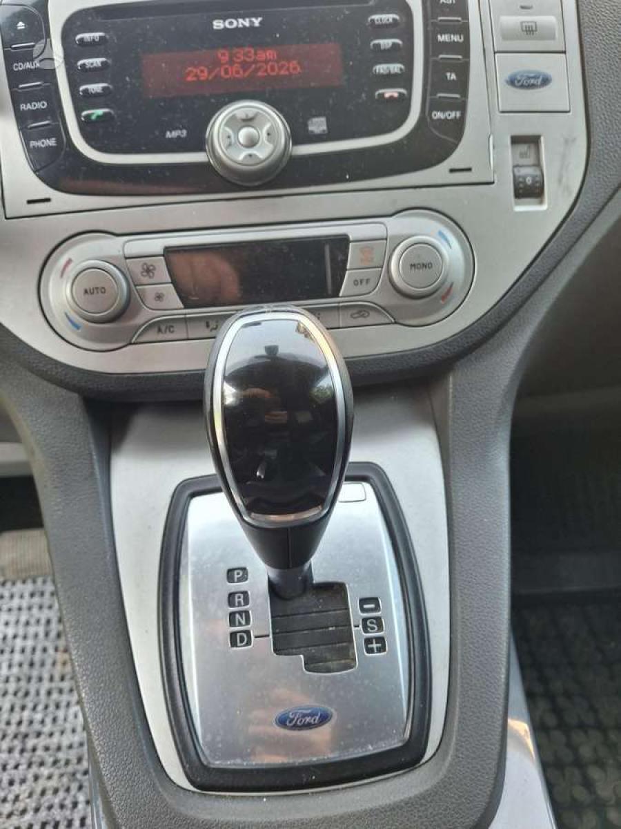 Pelēks Ford C-Max 2009 Viļņa, ar dzinēja tilpumu 2.00 L un nobraukumu 336 tūkst. km par 2200 €, foto 4 vietnē AUTOMOTO.COM.LV
