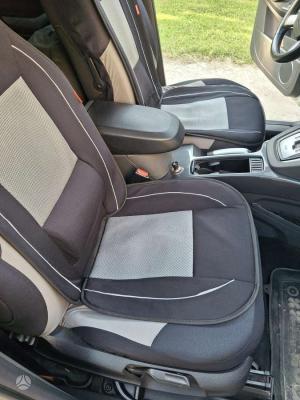 Pelēks Ford C-Max 2009 Viļņa, ar dzinēja tilpumu 2.00 L un nobraukumu 336 tūkst. km par 2200 €, foto 11 vietnē AUTOMOTO.COM.LV