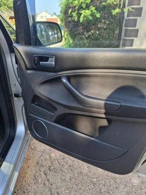 Pelēks Ford C-Max 2009 Viļņa, ar dzinēja tilpumu 2.00 L un nobraukumu 336 tūkst. km par 2200 €, foto 12 vietnē AUTOMOTO.COM.LV